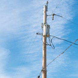 Distribution Line vs. Transmission Lines - Indiana Connection