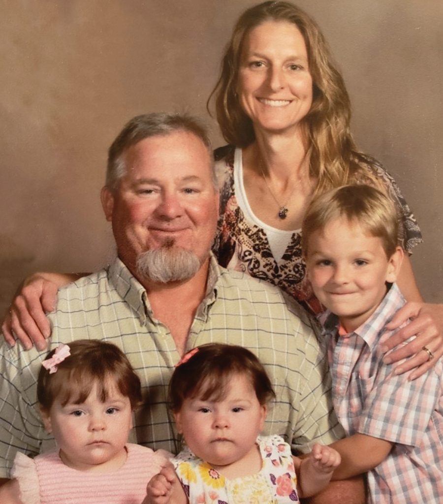 Showing gratitude - Indiana Connection