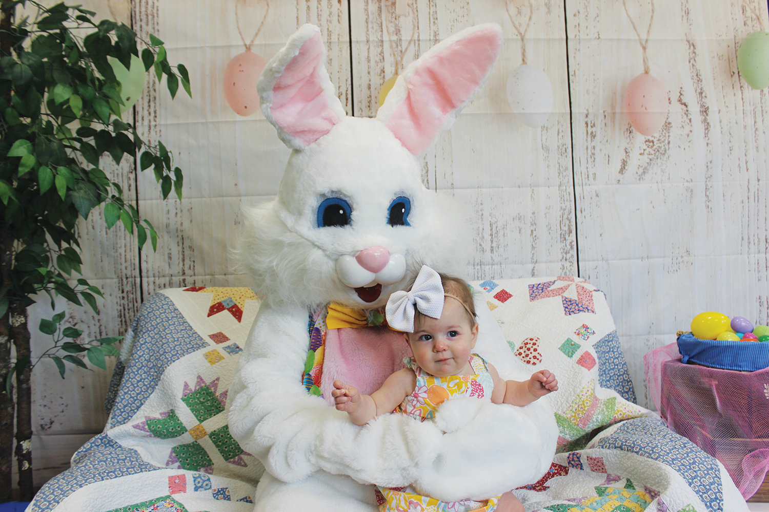 Easter Bunny event - Indiana Connection